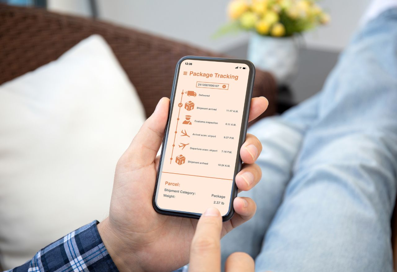 Package Tracking Technology: Revolutionizing E-commerce | Econo-Courier
